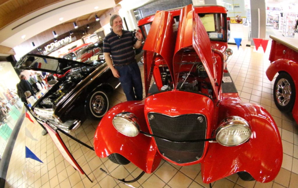 Classic Rides Inside The Southside Mall | AllOTSEGO.com