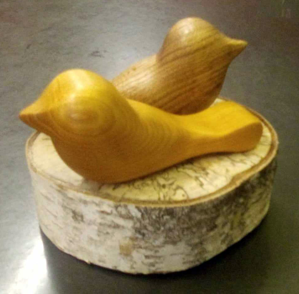 Local Carver Seeks To Do Good With Wooden ‘Comfort Birds’ – All Otsego